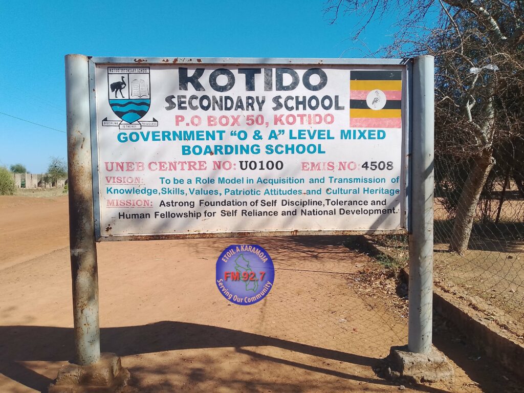 Etoil A Karamoja - Serving Our Community