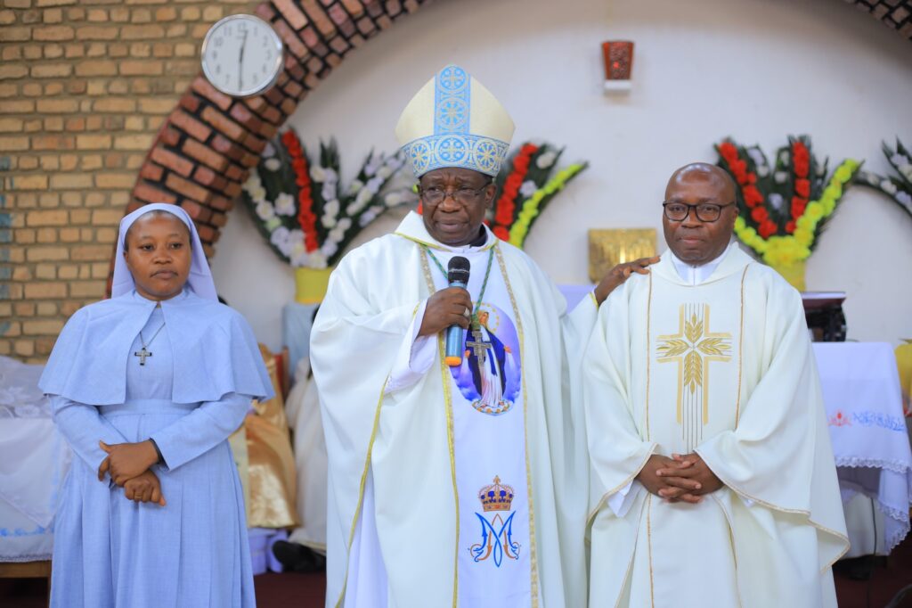 Kasese Guide Radio - The Voice Of Truth (Omulenge Owokwenene)