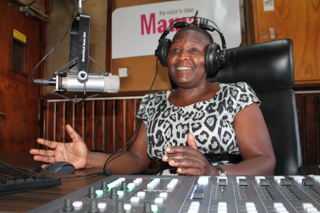 Mama FM - The Voice To Listen To